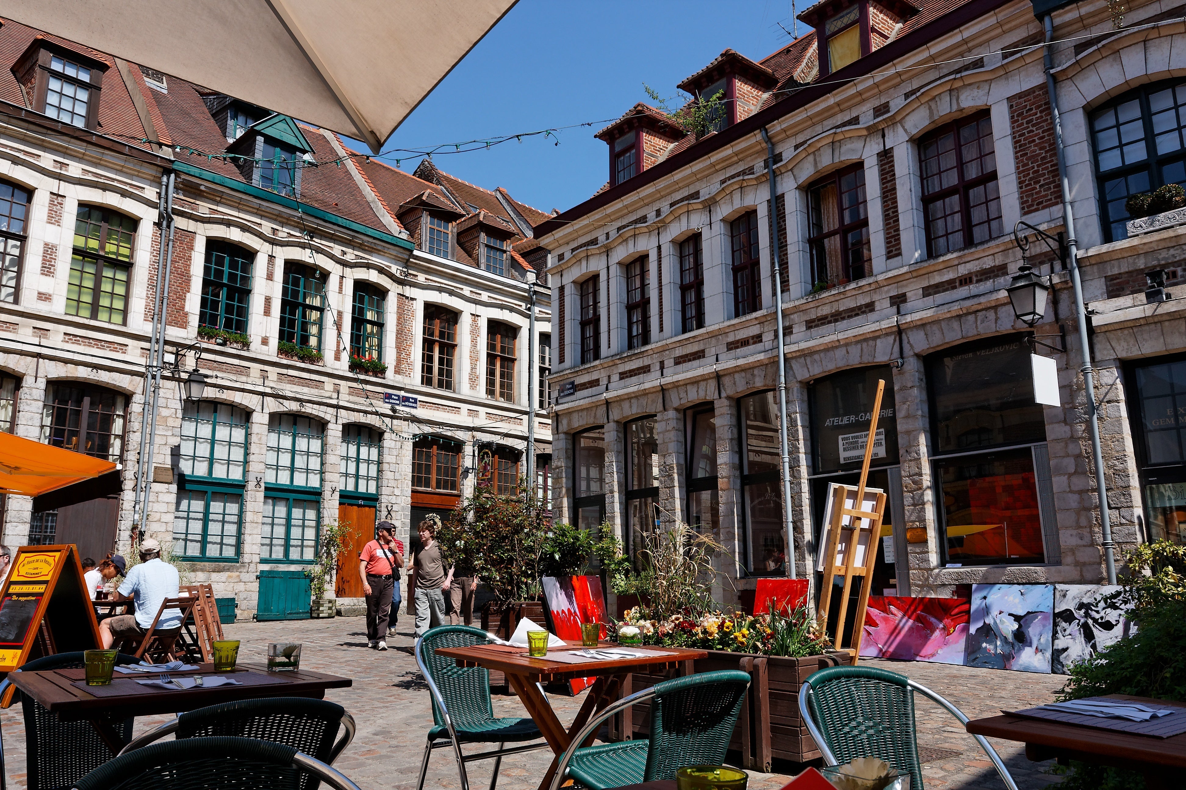 Top or Best Instagram Management Agencies and Companies in Lille, Fran ...