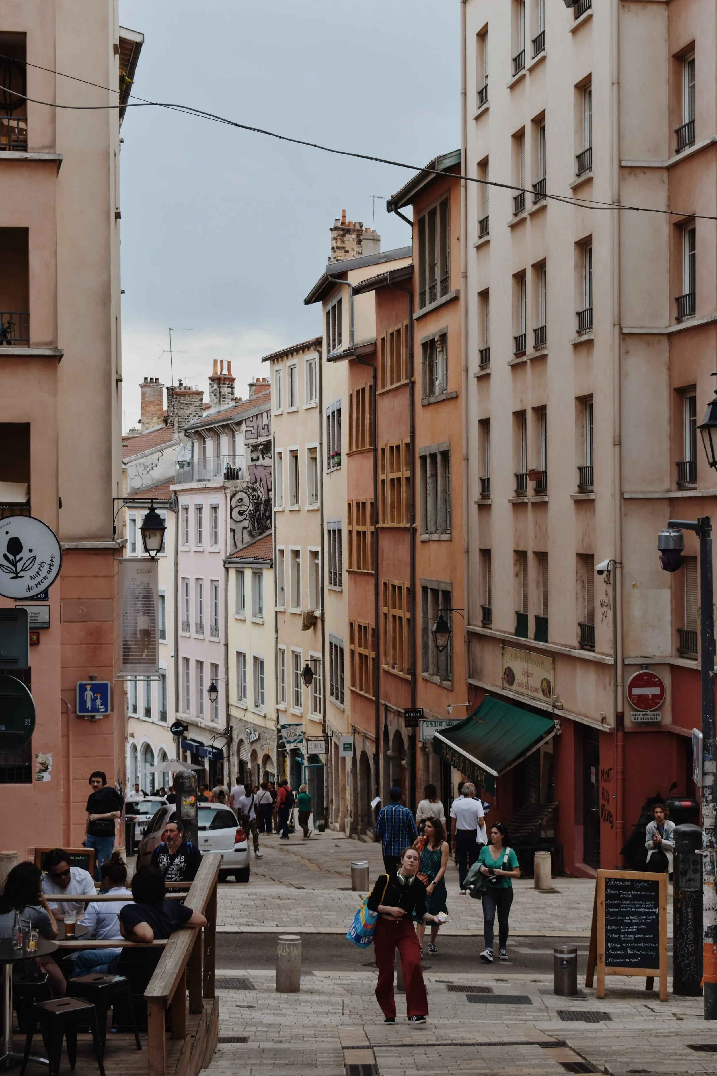 Top or Best Cartoons & Comics Agencies and Companies in Lyon, France ...