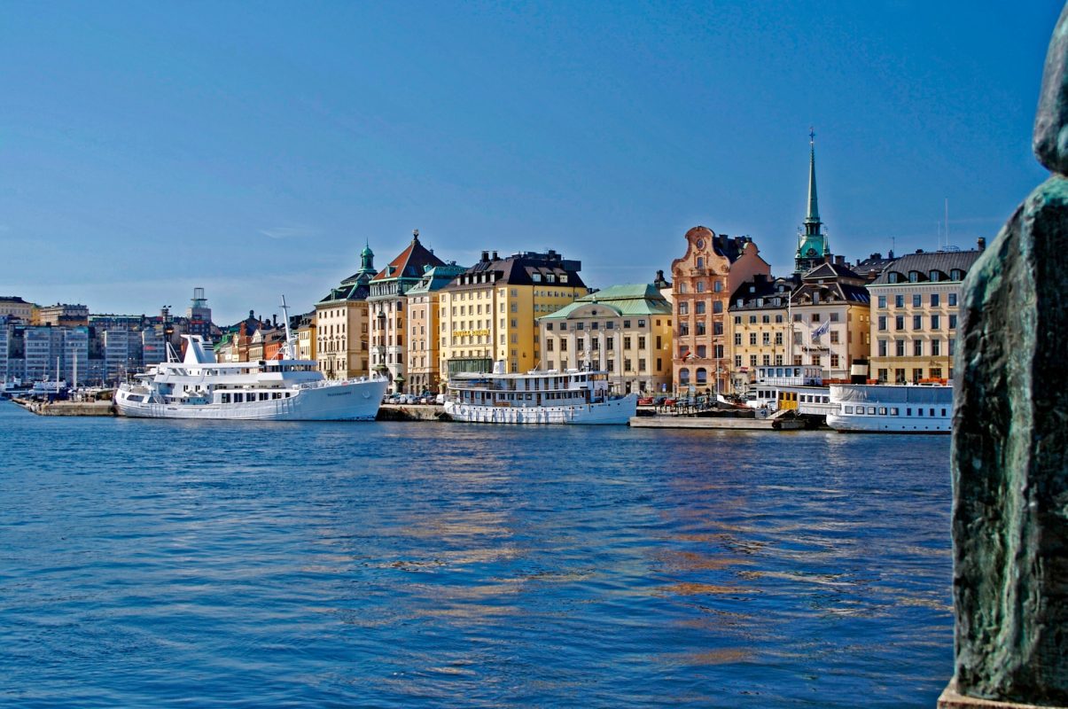 Top 5 Brochure Design Agencies in Sweden – DolFinContentShop